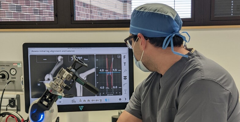 Kenneth S. Chakour, MD | Orthopedic Surgeon Geneva & Elgin, IL